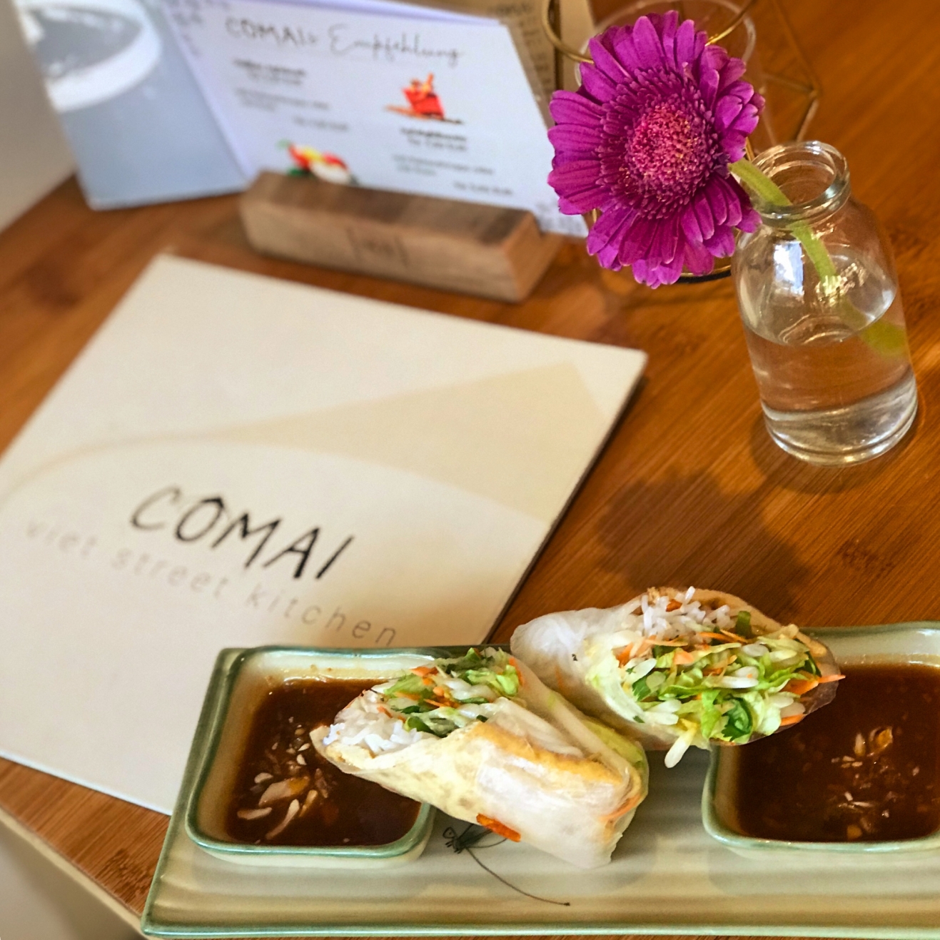 Fine Food Frankfurt – District Nordend – RUSTY THE DOG